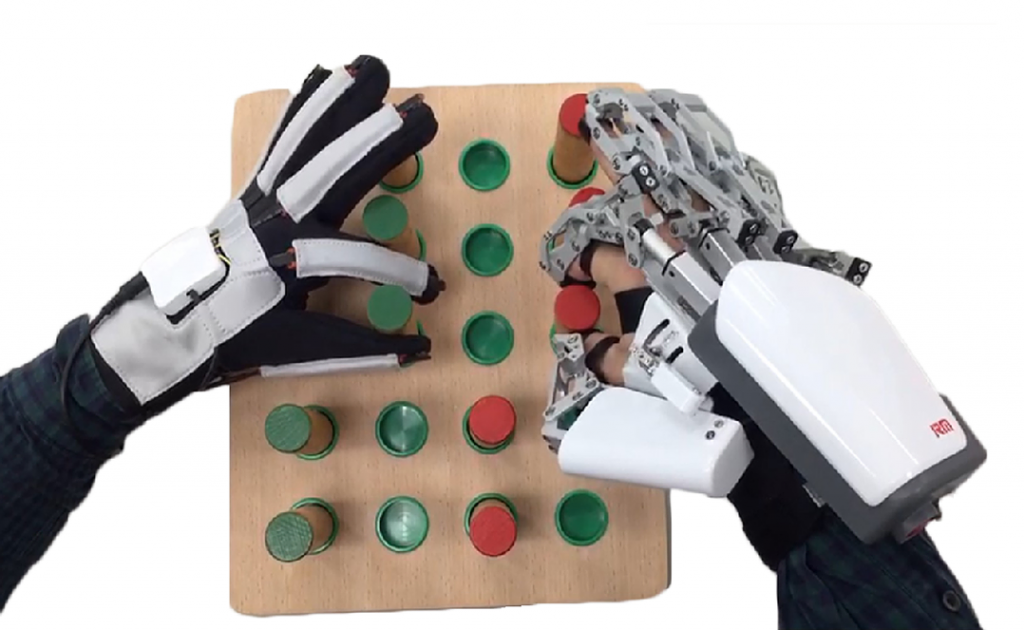 Mirror hand – Rehabotics Medtech